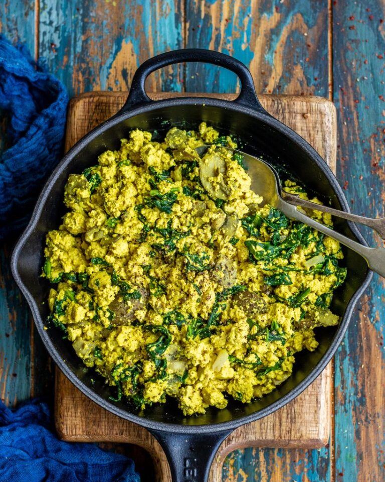 Mushroom And Kale Tofu Scramble