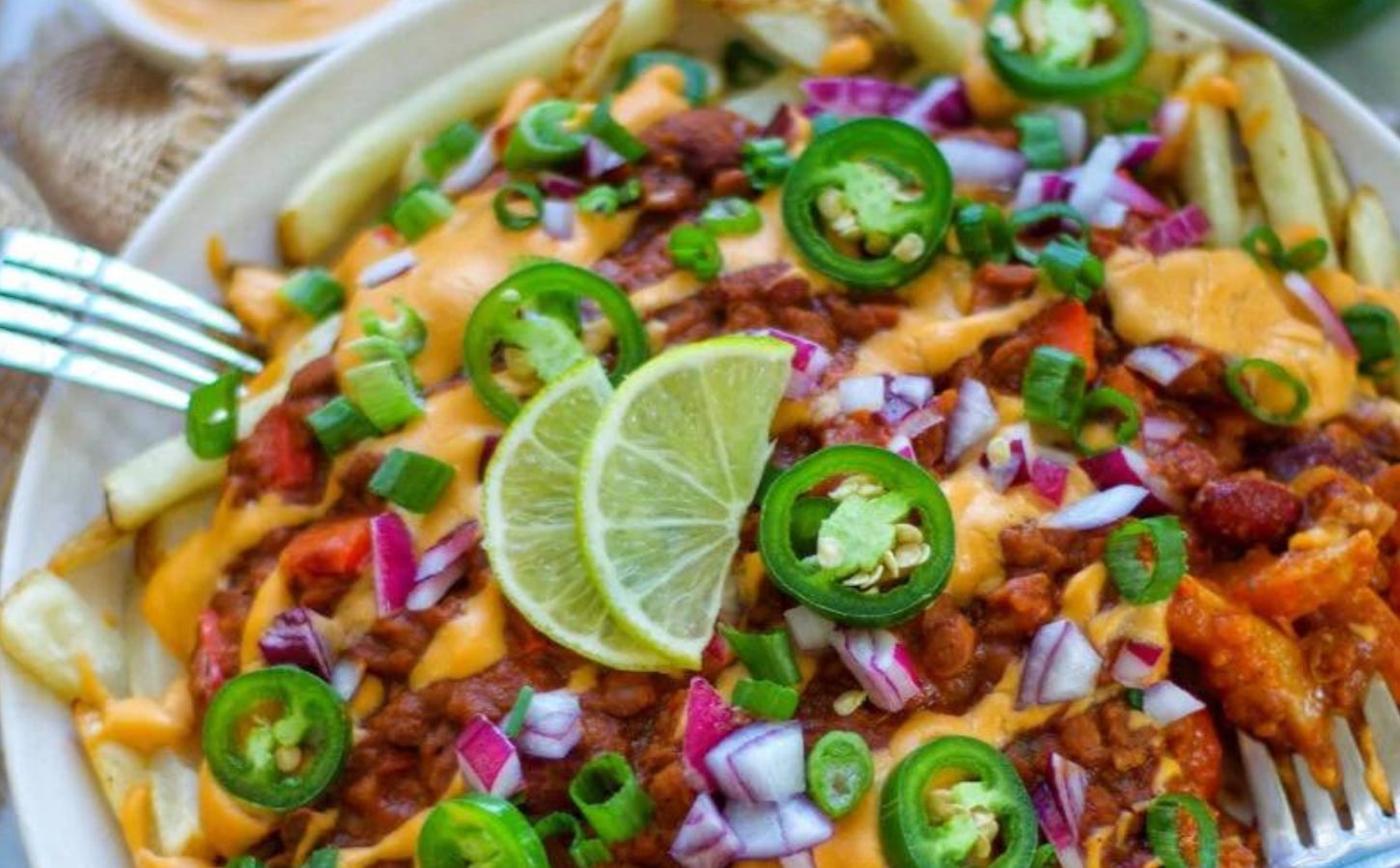 25 Cheese Recipes That Are Comforting, Warming, And Vegan