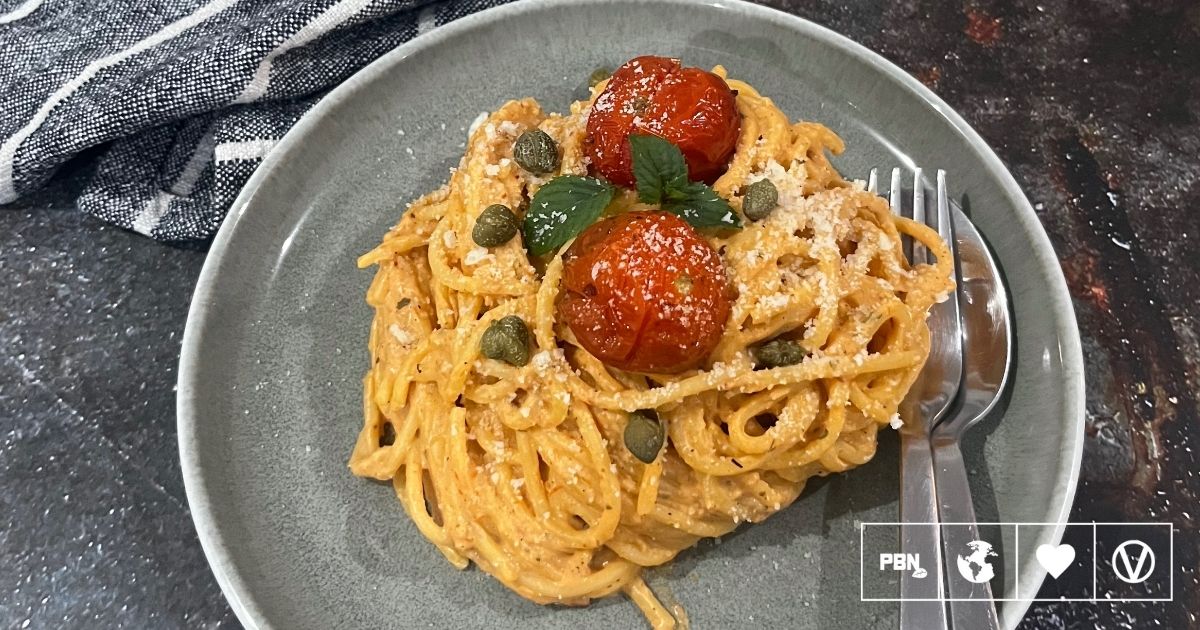 This Tomato Pasta Contains A Secret High Protein Ingredient