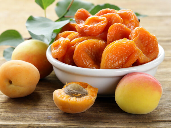Why You Should Add Dried Apricots To Your Diet (And 3 Recipes To Make)